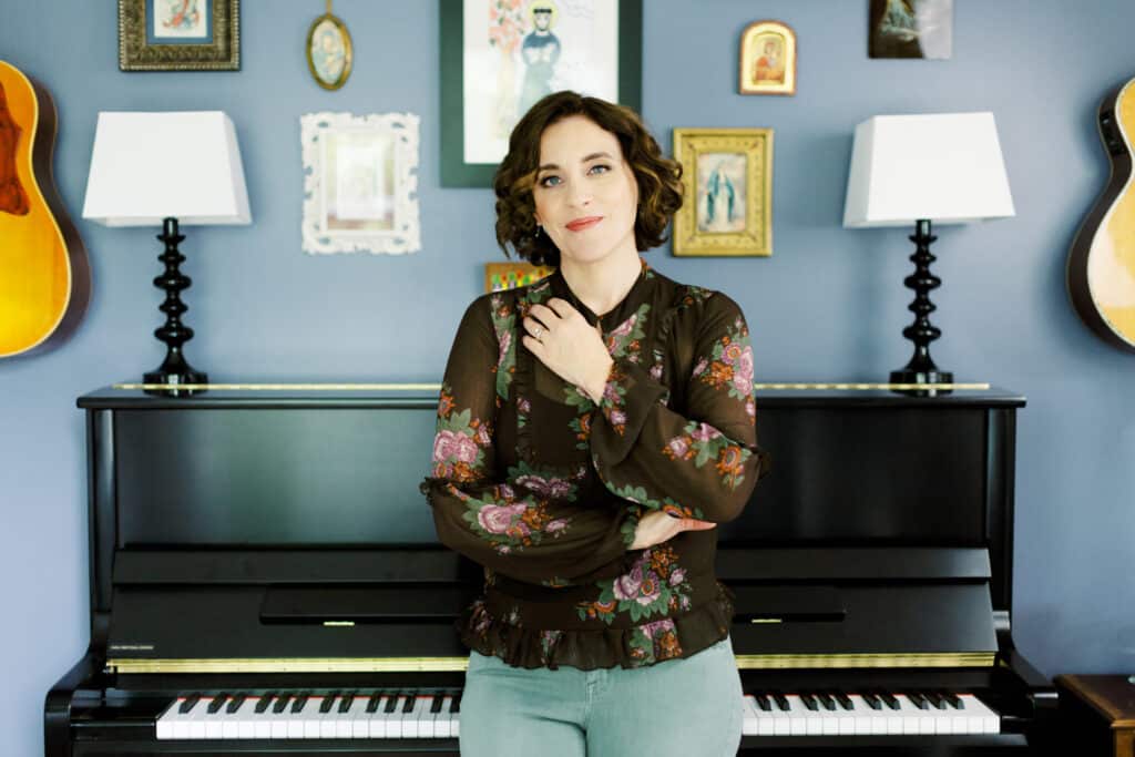 SARAH HART - Jubilate